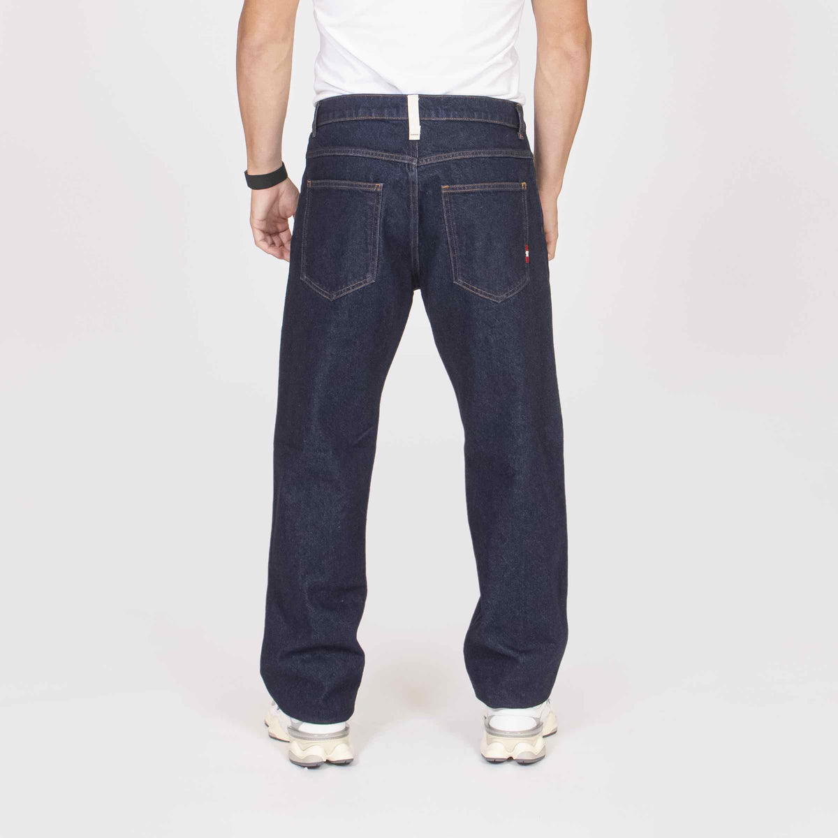 AMISH JEANS JAMES RECYCLED DENIM RINSE DENIM – L'Eliseo - Fashion Store